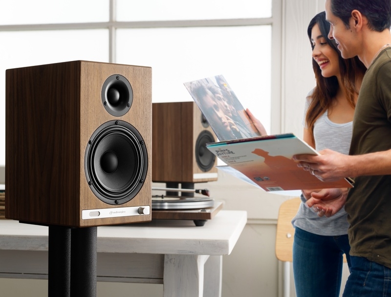 Audioengine HD6: Loa không dây chất lượng cao cho nhu cầu sử dụng đa ...